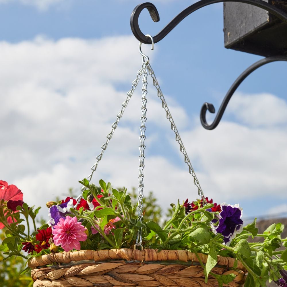 Galvanised Hanging Basket Chain – Gardening Naturally